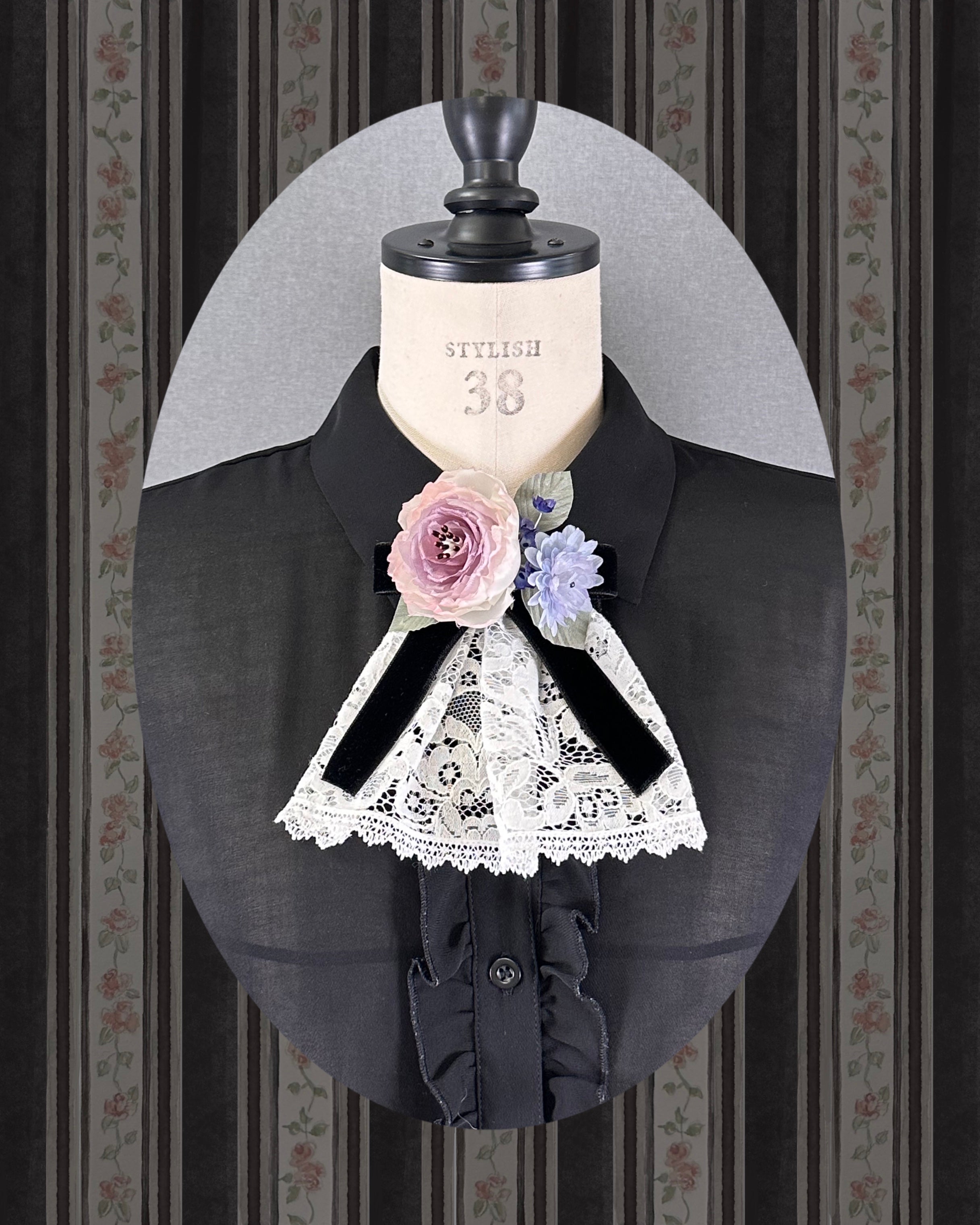 Secret garden jabot – Mayo Suzuki